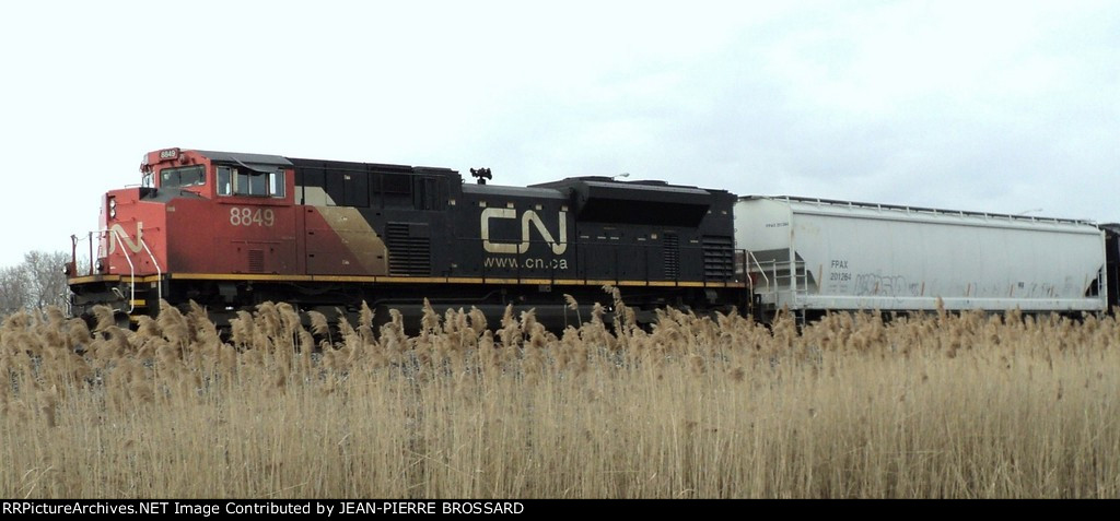 CN 8889 a SD-70 m2